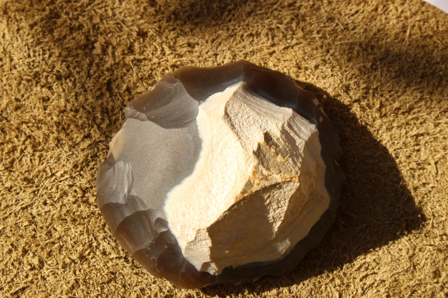 Flint Knapping – The Prehistoric Workshop